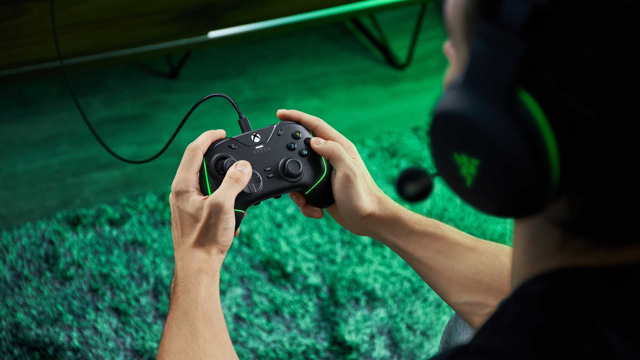 Razer veröffentlicht den Wolverine V2 Chroma Pro-Controller - Gamers.at