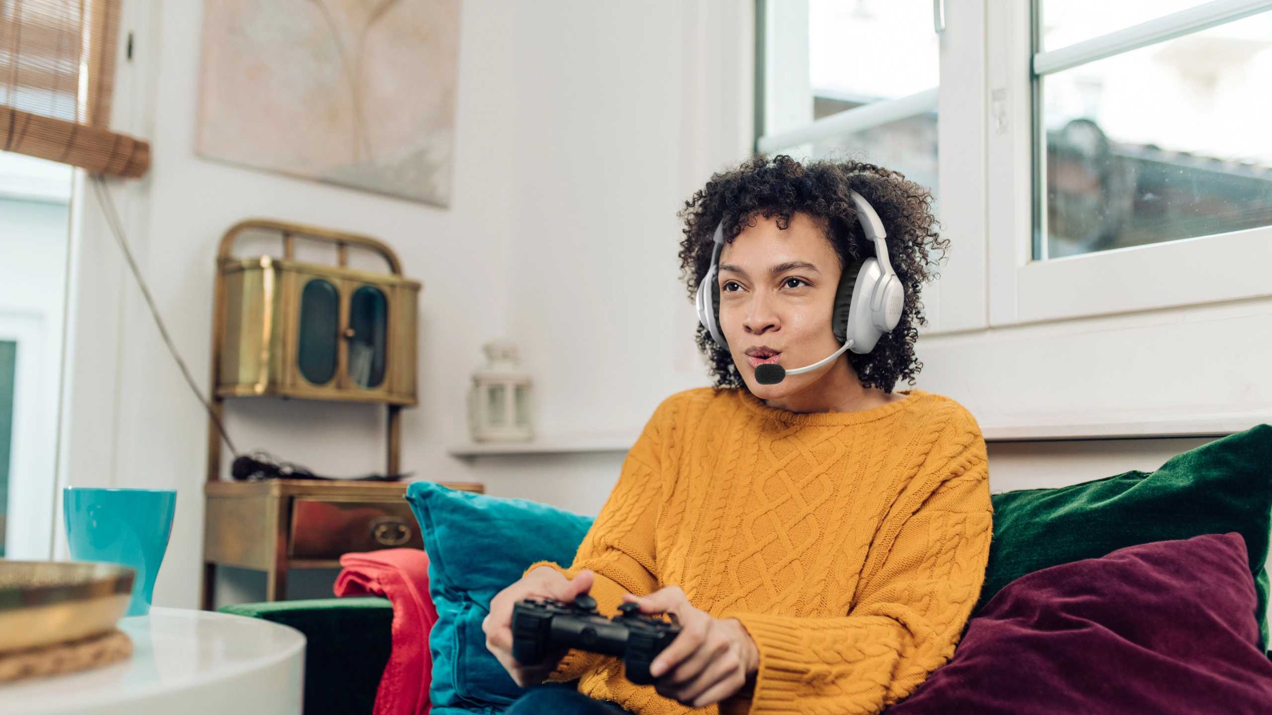 JBL bringt neue und verbesserte Quantum Gaming-Headsets - Gamers.at